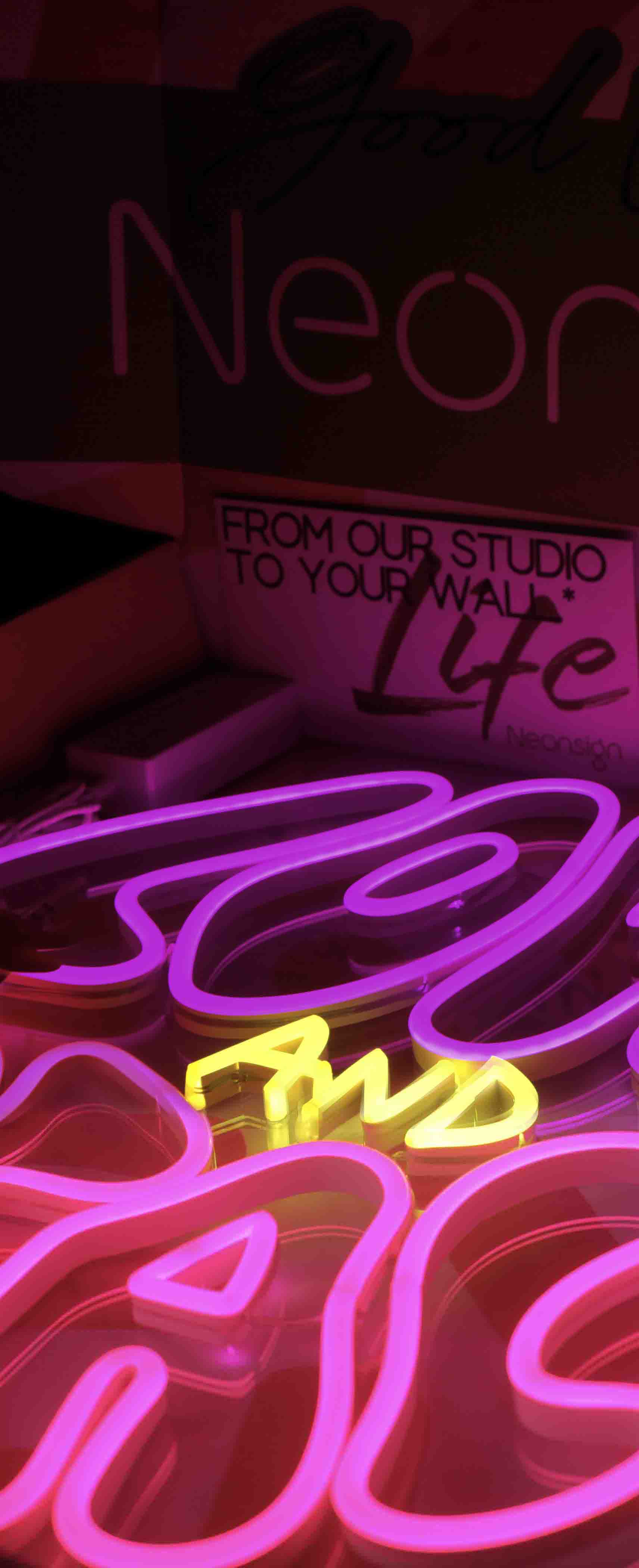 Affordable Custom Neon Sign & Wall Decor Lights | NeonsignLife